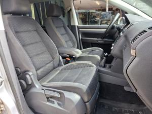Фольксваген Туран 2008 в Шяуляй, объемом двигателя 1.90 л и пробегом 290 тыс. км за 2000 €, фото 16 на AUTOMOTO.COM.LV