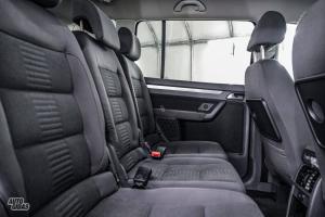 Фольксваген Туран 2008 в Каунас, объемом двигателя 1.90 л и пробегом 266 тыс. км за 4990 €, фото 11 на AUTOMOTO.COM.LV