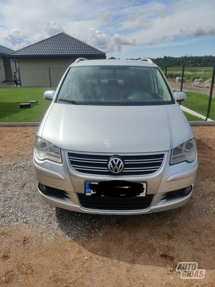 Volkswagen Touran 2008 Jonava, ar dzinēja tilpumu 2.00 L un nobraukumu 386 tūkst. km par 1550 €, foto 1 vietnē AUTOMOTO.COM.LV
