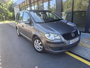 Volkswagen Touran 2008 in Utena, with an engine capacity of 1.90 L and mileage of 256 thousand km for 2950 €, photo  on AUTOMOTO.COM.LV