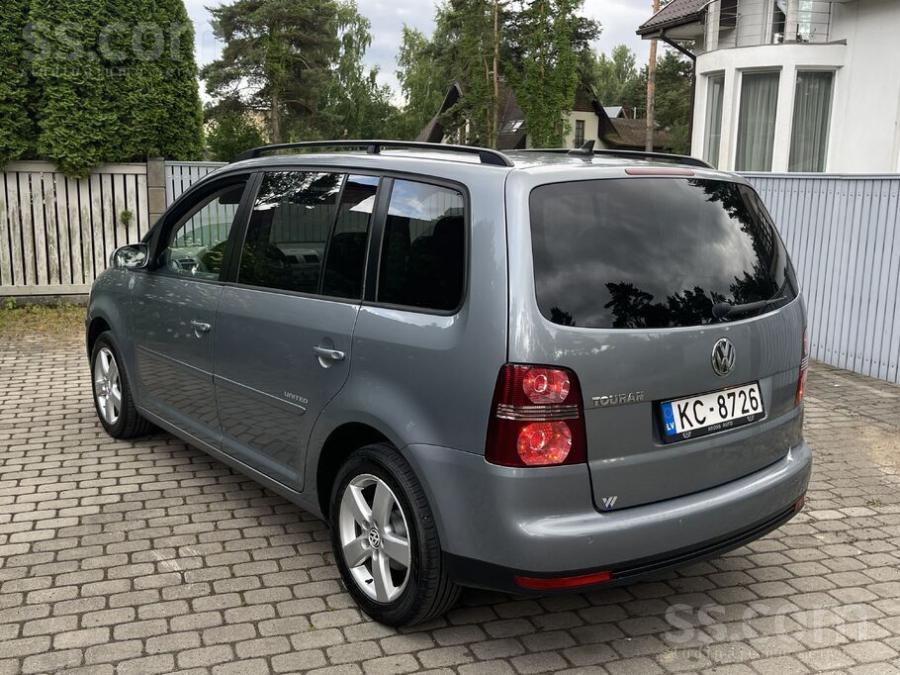 Фольксваген Туран 2008 в Рига, объемом двигателя 1.90 л и пробегом 325 тыс. км за 1950 €, фото 4 на AUTOMOTO.COM.LV