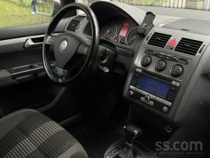 Фольксваген Туран 2008 в Рига, объемом двигателя 1.90 л и пробегом 325 тыс. км за 1950 €, фото 8 на AUTOMOTO.COM.LV