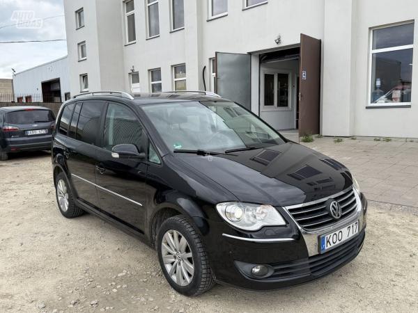 Volkswagen Touran 2008 Telšiai, ar dzinēja tilpumu 2.00 L un nobraukumu 346 tūkst. km par 1150 €, foto 1 vietnē AUTOMOTO.COM.LV