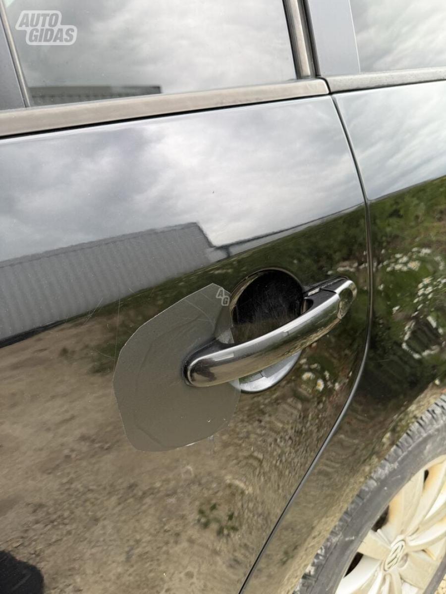 Volkswagen Touran 2008 Telšiai, ar dzinēja tilpumu 2.00 L un nobraukumu 346 tūkst. km par 1150 €, foto 12 vietnē AUTOMOTO.COM.LV