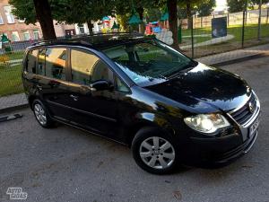 Volkswagen Touran 2008 Kauņa, ar dzinēja tilpumu 1.90 L un nobraukumu 291 tūkst. km par 3150 €, foto 5 vietnē AUTOMOTO.COM.LV