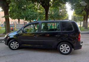 Volkswagen Touran 2008 Kauņa, ar dzinēja tilpumu 1.90 L un nobraukumu 291 tūkst. km par 3150 €, foto 9 vietnē AUTOMOTO.COM.LV