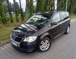 Volkswagen Touran 2008 Kauņa, ar dzinēja tilpumu 2.00 L un nobraukumu 275 tūkst. km par 3300 €, foto  vietnē AUTOMOTO.COM.LV