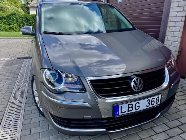 Volkswagen Touran 2008 Kauņa, ar dzinēja tilpumu 1.90 L un nobraukumu 343 tūkst. km par 2650 €, foto 6 vietnē AUTOMOTO.COM.LV