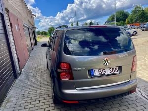 Volkswagen Touran 2008 Kauņa, ar dzinēja tilpumu 1.90 L un nobraukumu 343 tūkst. km par 2650 €, foto 16 vietnē AUTOMOTO.COM.LV