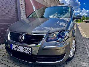 Volkswagen Touran 2008 Kauņa, ar dzinēja tilpumu 1.90 L un nobraukumu 343 tūkst. km par 2650 €, foto 21 vietnē AUTOMOTO.COM.LV