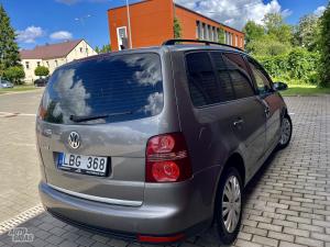 Фольксваген Туран 2008 в Каунас, объемом двигателя 1.90 л и пробегом 343 тыс. км за 2650 €, фото 18 на AUTOMOTO.COM.LV