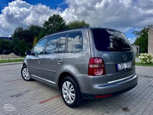 Фольксваген Туран 2008 в Каунас, объемом двигателя 1.90 л и пробегом 343 тыс. км за 2650 €, фото 6 на AUTOMOTO.COM.LV