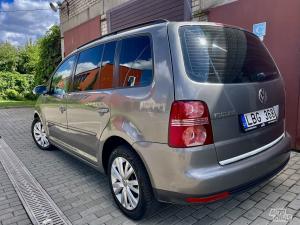 Фольксваген Туран 2008 в Каунас, объемом двигателя 1.90 л и пробегом 343 тыс. км за 2650 €, фото 27 на AUTOMOTO.COM.LV