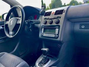 Volkswagen Touran 2008 Kauņa, ar dzinēja tilpumu 1.90 L un nobraukumu 343 tūkst. km par 2450 €, foto 7 vietnē AUTOMOTO.COM.LV