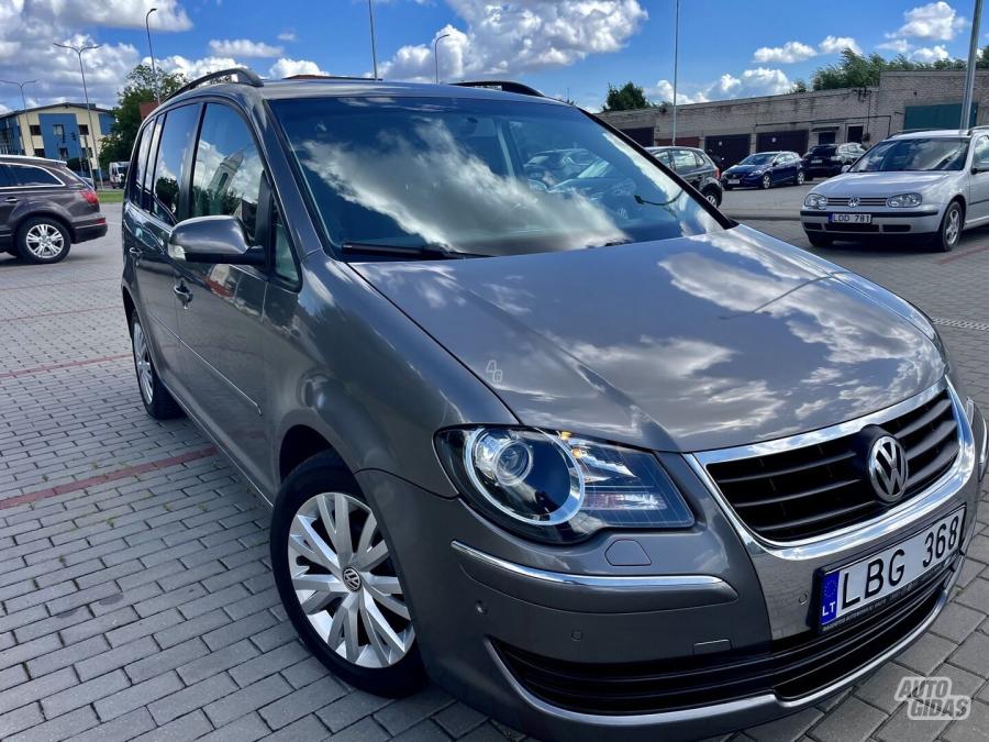 Volkswagen Touran 2008 Kauņa, ar dzinēja tilpumu 1.90 L un nobraukumu 343 tūkst. km par 2450 €, foto 10 vietnē AUTOMOTO.COM.LV