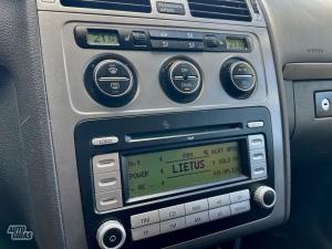 Volkswagen Touran 2008 Kauņa, ar dzinēja tilpumu 1.90 L un nobraukumu 343 tūkst. km par 2450 €, foto 22 vietnē AUTOMOTO.COM.LV