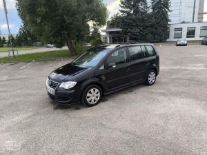Volkswagen Touran 2008 Kauņa, ar dzinēja tilpumu 1.90 L un nobraukumu 310 tūkst. km par 1790 €, foto 4 vietnē AUTOMOTO.COM.LV