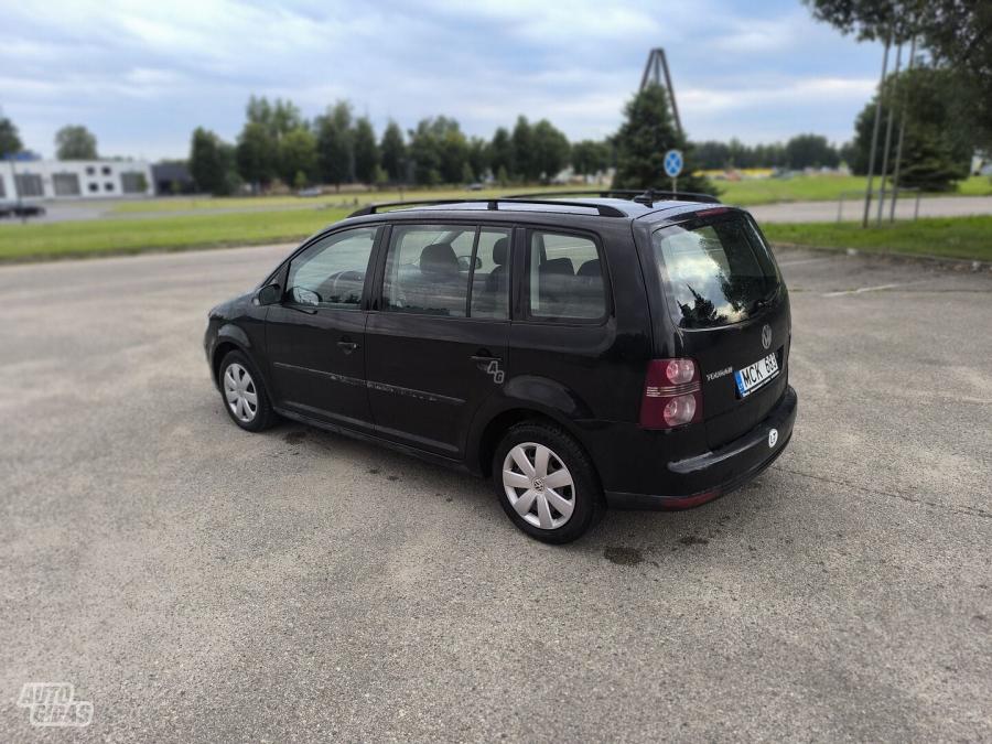 Volkswagen Touran 2008 Kauņa, ar dzinēja tilpumu 1.90 L un nobraukumu 310 tūkst. km par 1790 €, foto 5 vietnē AUTOMOTO.COM.LV