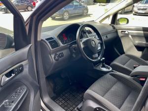 Фольксваген Туран 2008 в Каунас, объемом двигателя 1.90 л и пробегом 343 тыс. км за 2450 €, фото 21 на AUTOMOTO.COM.LV