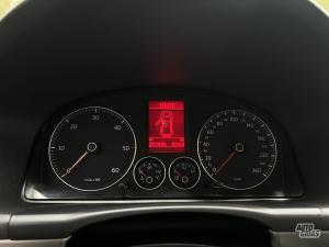 Фольксваген Туран 2008 в Каунас, объемом двигателя 1.90 л и пробегом 240 тыс. км за 2150 €, фото 12 на AUTOMOTO.COM.LV