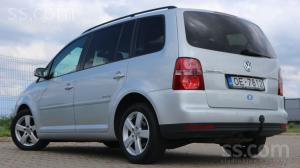 Volkswagen Touran 2009 in Riga, with an engine capacity of 1.90 L and mileage of 291 thousand km for 4350 €, photo 10 on AUTOMOTO.COM.LV