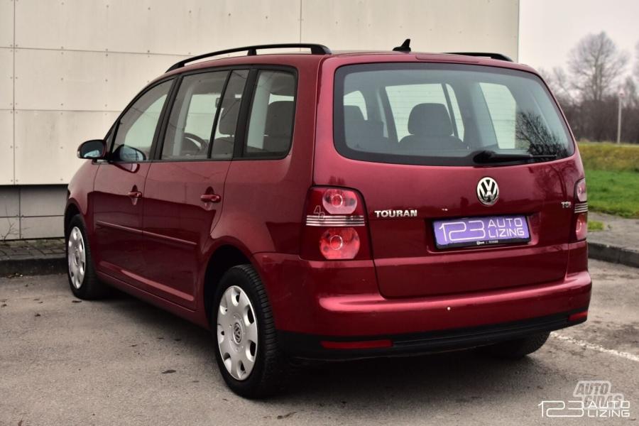 Volkswagen Touran 2009 in Kretinga, with an engine capacity of 1.40 L and mileage of 142 thousand km for 4999 €, photo 6 on AUTOMOTO.COM.LV
