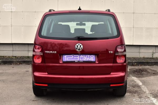 Volkswagen Touran 2009 Kretinga, ar dzinēja tilpumu 1.40 L un nobraukumu 142 tūkst. km par 4999 €, foto 8 vietnē AUTOMOTO.COM.LV