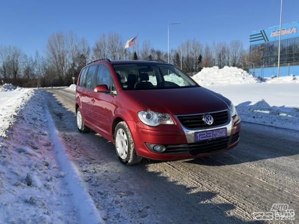Volkswagen Touran 2009 Kretinga, ar dzinēja tilpumu 1.40 L un nobraukumu 142 tūkst. km par 4999 €, foto 4 vietnē AUTOMOTO.COM.LV