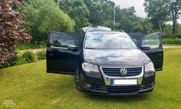 Volkswagen Touran 2009 in Taurage, with an engine capacity of 1.40 L and mileage of 260 thousand km for 2750 €, photo 7 on AUTOMOTO.COM.LV