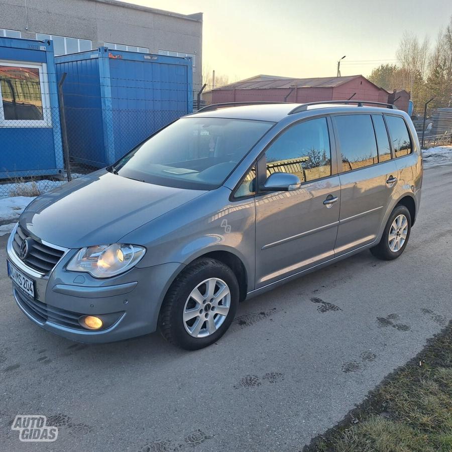 Volkswagen Touran 2009 in Marijampole, with an engine capacity of 1.40 L and mileage of 210 thousand km for 4450 €, photo 2 on AUTOMOTO.COM.LV