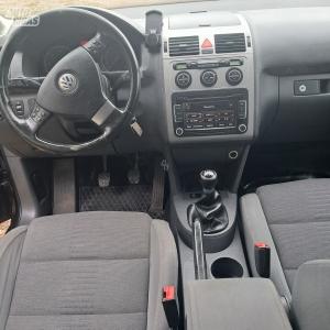 Volkswagen Touran 2009 Marijampole, ar dzinēja tilpumu 2.00 L un nobraukumu 285 tūkst. km par 3500 €, foto 10 vietnē AUTOMOTO.COM.LV
