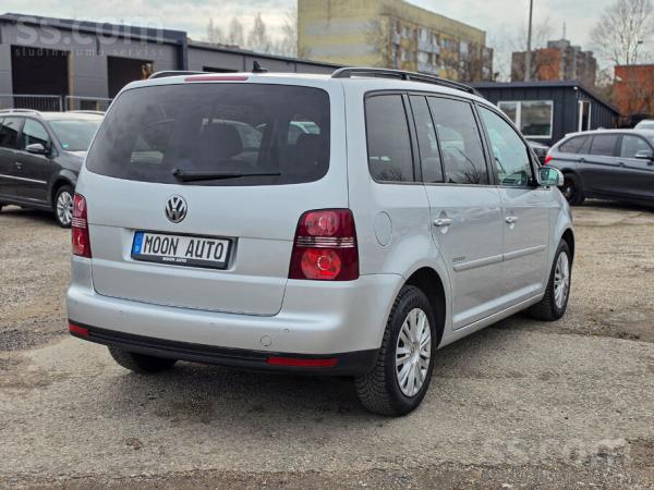 Volkswagen Touran 2009 Liepāja, ar dzinēja tilpumu 1.40 L un nobraukumu 207 tūkst. km par 4300 €, foto 6 vietnē AUTOMOTO.COM.LV
