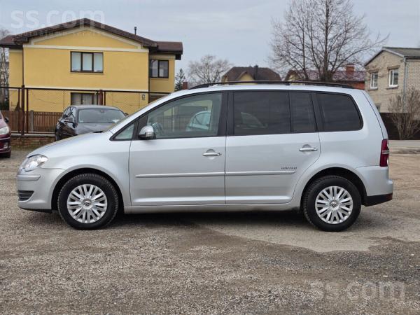 Volkswagen Touran 2009 Liepāja, ar dzinēja tilpumu 1.40 L un nobraukumu 207 tūkst. km par 4300 €, foto 9 vietnē AUTOMOTO.COM.LV