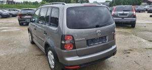 Volkswagen Touran 2009 Utena, ar dzinēja tilpumu 2.00 L un nobraukumu 257 tūkst. km par 4450 €, foto 19 vietnē AUTOMOTO.COM.LV