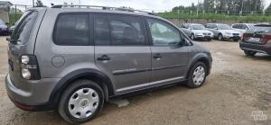 Volkswagen Touran 2009 Utena, ar dzinēja tilpumu 2.00 L un nobraukumu 257 tūkst. km par 4450 €, foto 26 vietnē AUTOMOTO.COM.LV