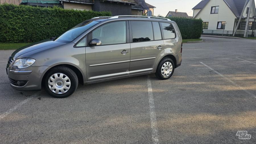 Volkswagen Touran 2009 Kazlų Rūda, ar dzinēja tilpumu 1.40 L un nobraukumu 175 tūkst. km par 2999 €, foto 1 vietnē AUTOMOTO.COM.LV