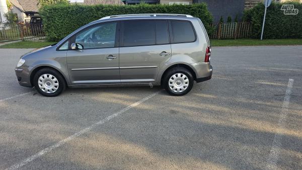 Volkswagen Touran 2009 Kazlų Rūda, ar dzinēja tilpumu 1.40 L un nobraukumu 175 tūkst. km par 2999 €, foto 2 vietnē AUTOMOTO.COM.LV