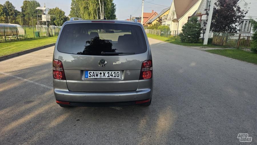 Volkswagen Touran 2009 Kazlų Rūda, ar dzinēja tilpumu 1.40 L un nobraukumu 175 tūkst. km par 2999 €, foto 5 vietnē AUTOMOTO.COM.LV