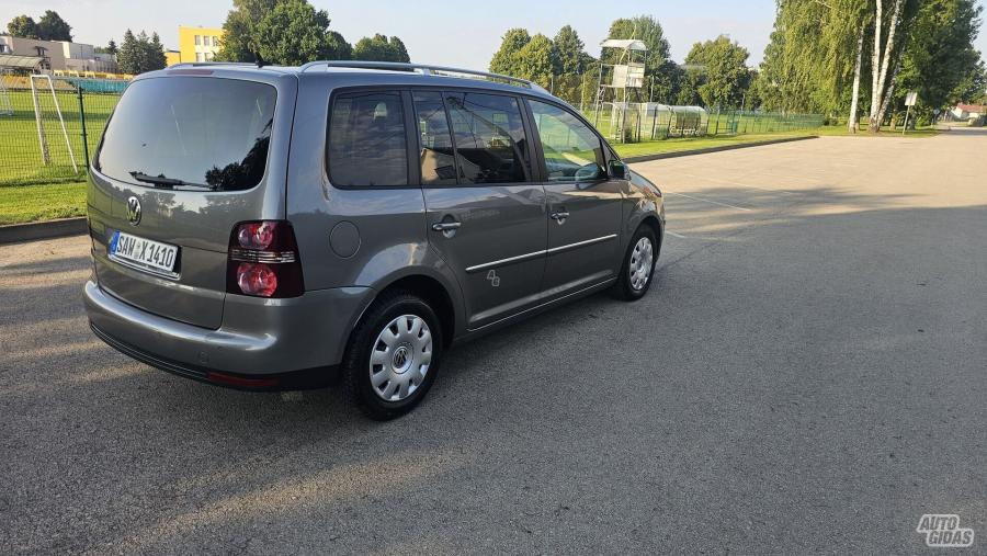 Volkswagen Touran 2009 Kazlų Rūda, ar dzinēja tilpumu 1.40 L un nobraukumu 175 tūkst. km par 2999 €, foto 6 vietnē AUTOMOTO.COM.LV