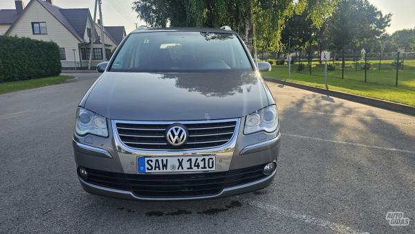 Volkswagen Touran 2009 Kazlų Rūda, ar dzinēja tilpumu 1.40 L un nobraukumu 175 tūkst. km par 2999 €, foto 8 vietnē AUTOMOTO.COM.LV