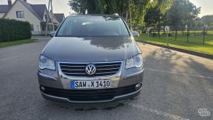 Volkswagen Touran 2009 Kazlų Rūda, ar dzinēja tilpumu 1.40 L un nobraukumu 175 tūkst. km par 2999 €, foto 9 vietnē AUTOMOTO.COM.LV