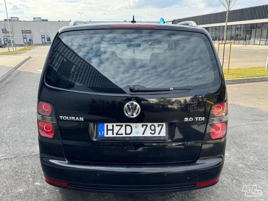 Volkswagen Touran 2010 Kauņa, ar dzinēja tilpumu 2.00 L un nobraukumu 340 tūkst. km par 1900 €, foto 7 vietnē AUTOMOTO.COM.LV