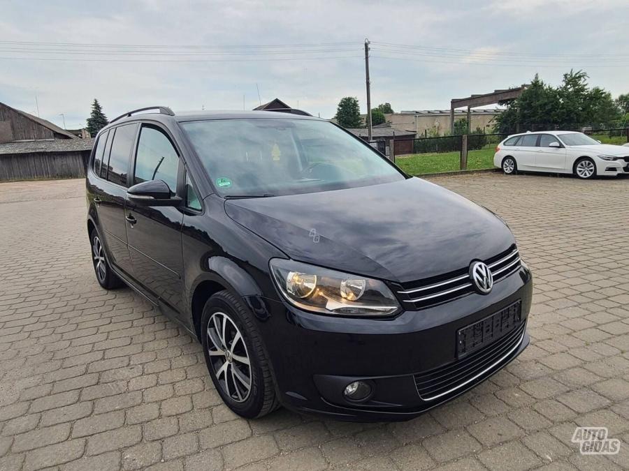Volkswagen Touran 2010 Marijampole, ar dzinēja tilpumu 1.40 L un nobraukumu 260 tūkst. km par 4650 €, foto 3 vietnē AUTOMOTO.COM.LV