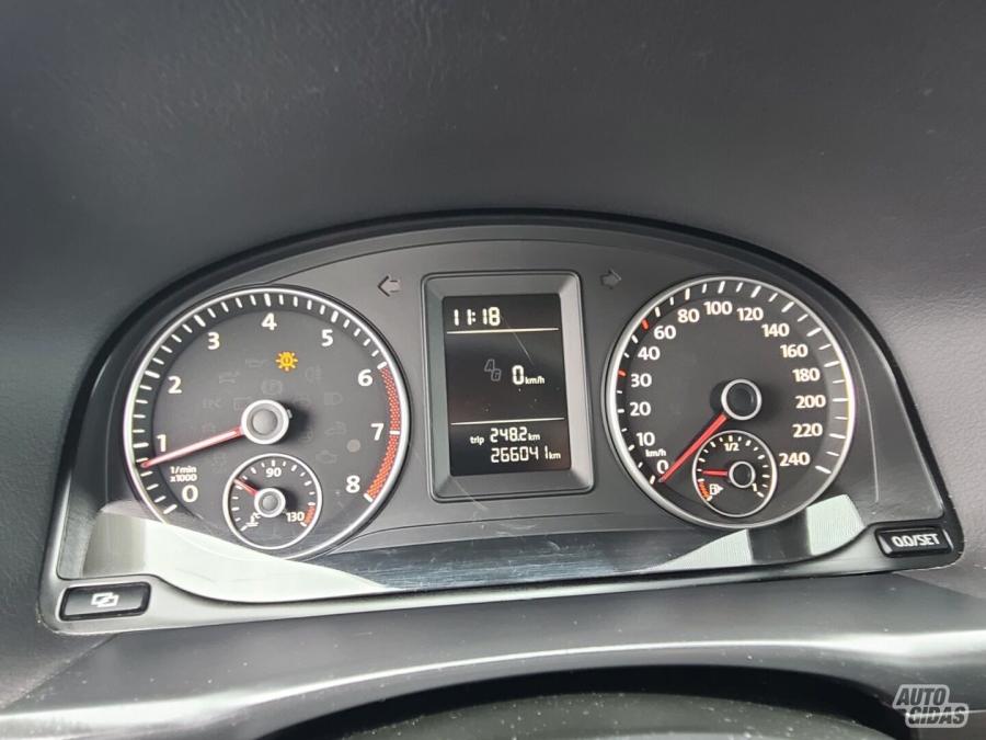 Volkswagen Touran 2010 Marijampole, ar dzinēja tilpumu 1.40 L un nobraukumu 260 tūkst. km par 4650 €, foto 20 vietnē AUTOMOTO.COM.LV