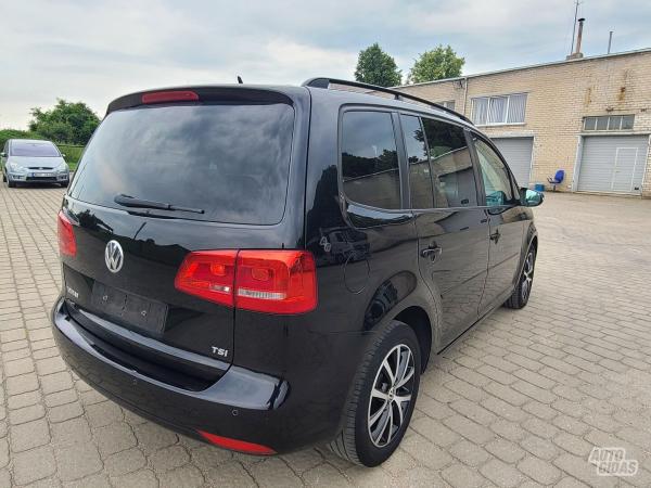 Volkswagen Touran 2010 Marijampole, ar dzinēja tilpumu 1.40 L un nobraukumu 266 tūkst. km par 3950 €, foto 6 vietnē AUTOMOTO.COM.LV