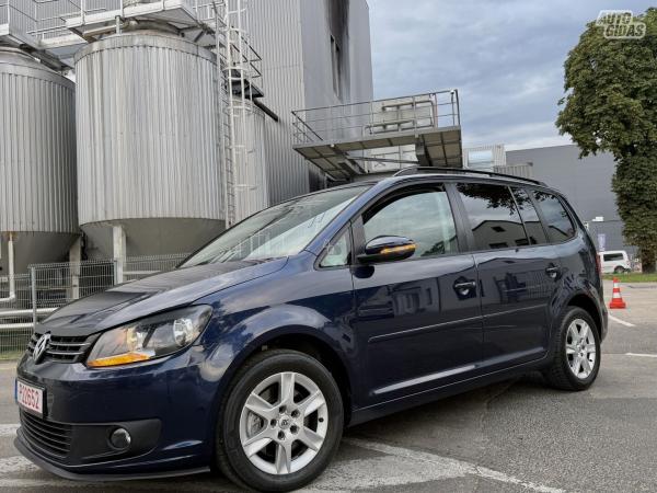 Volkswagen Touran 2010 Kauņa, ar dzinēja tilpumu 2.00 L un nobraukumu 298 tūkst. km par 5950 €, foto 2 vietnē AUTOMOTO.COM.LV