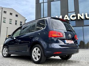 Volkswagen Touran 2010 Kauņa, ar dzinēja tilpumu 2.00 L un nobraukumu 298 tūkst. km par 5950 €, foto 12 vietnē AUTOMOTO.COM.LV