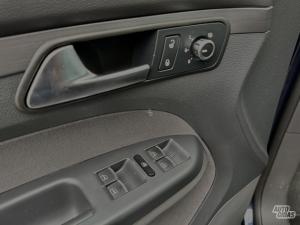 Volkswagen Touran 2010 Kauņa, ar dzinēja tilpumu 2.00 L un nobraukumu 298 tūkst. km par 5950 €, foto 29 vietnē AUTOMOTO.COM.LV