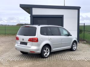 Volkswagen Touran 2011 Kauņa, ar dzinēja tilpumu 1.60 L un nobraukumu 271 tūkst. km par 5799 €, foto 5 vietnē AUTOMOTO.COM.LV