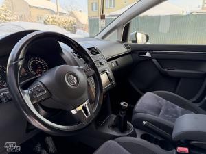 Volkswagen Touran 2011 Kauņa, ar dzinēja tilpumu 1.20 L un nobraukumu 216 tūkst. km par 3899 €, foto 3 vietnē AUTOMOTO.COM.LV